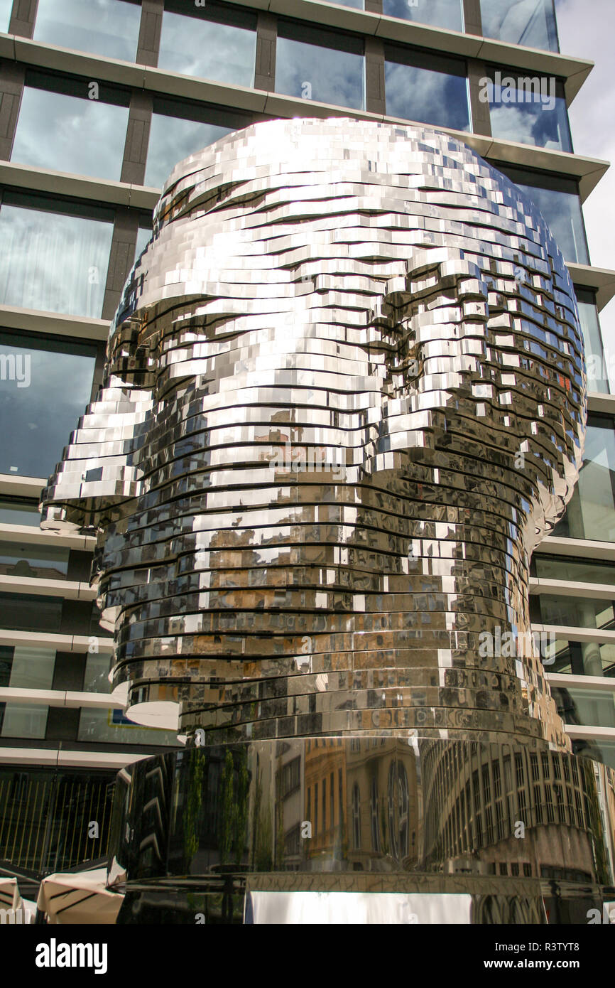 The twisting and reflective sculpture depicting the head of writer ...