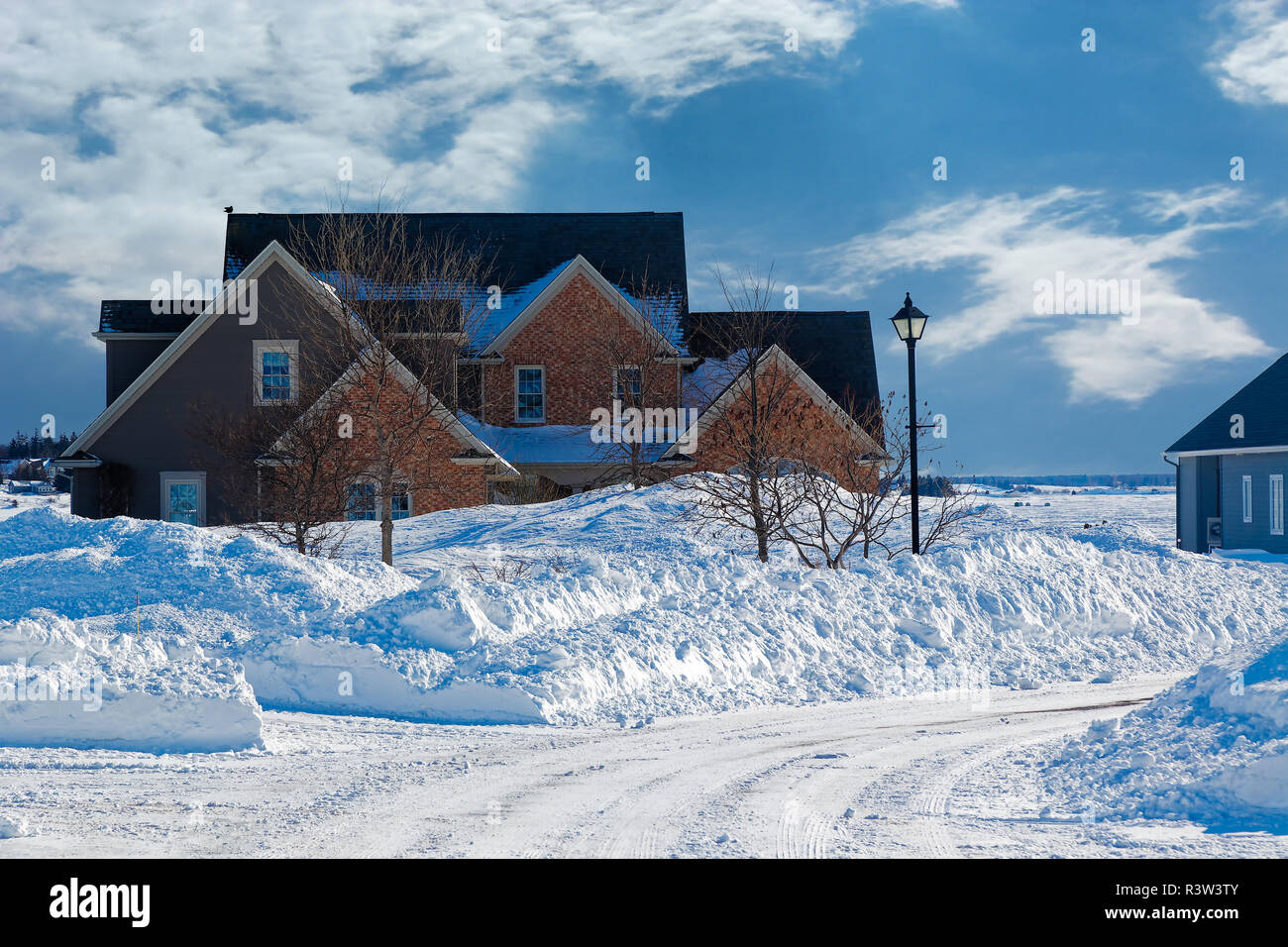 Upscale subdivision hi-res stock photography and images - Alamy