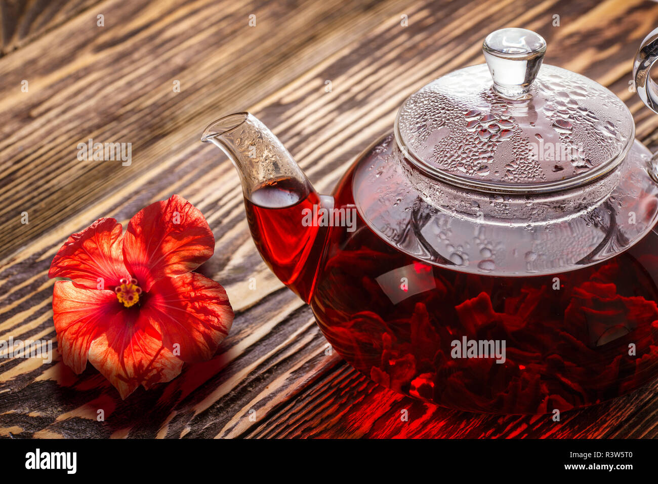 Hibiscus tea (rosella Stock Photo - Alamy