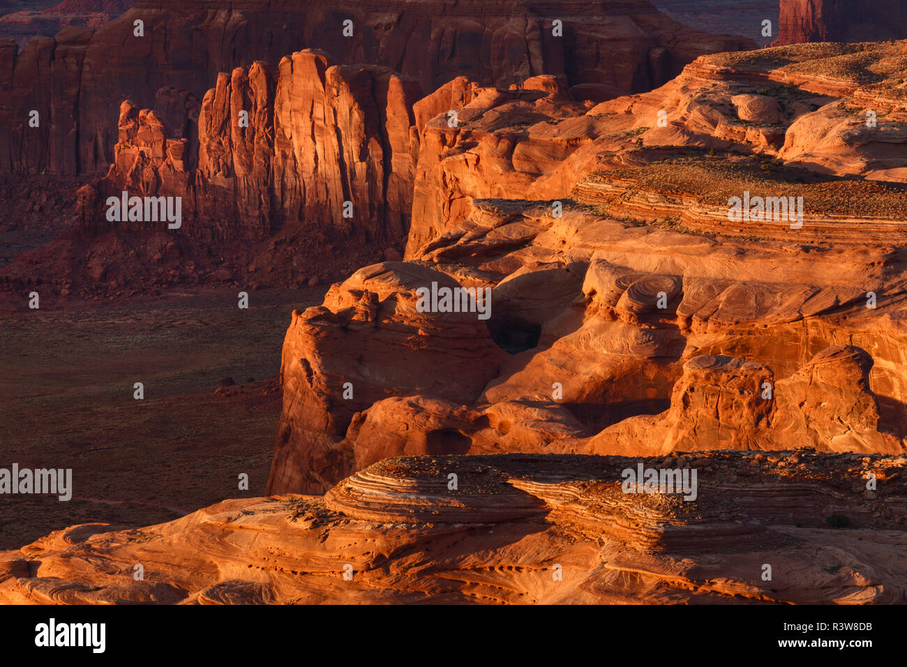 Monument Valley viewed from Hunts Mesa, Arizona Stock Photo - Alamy