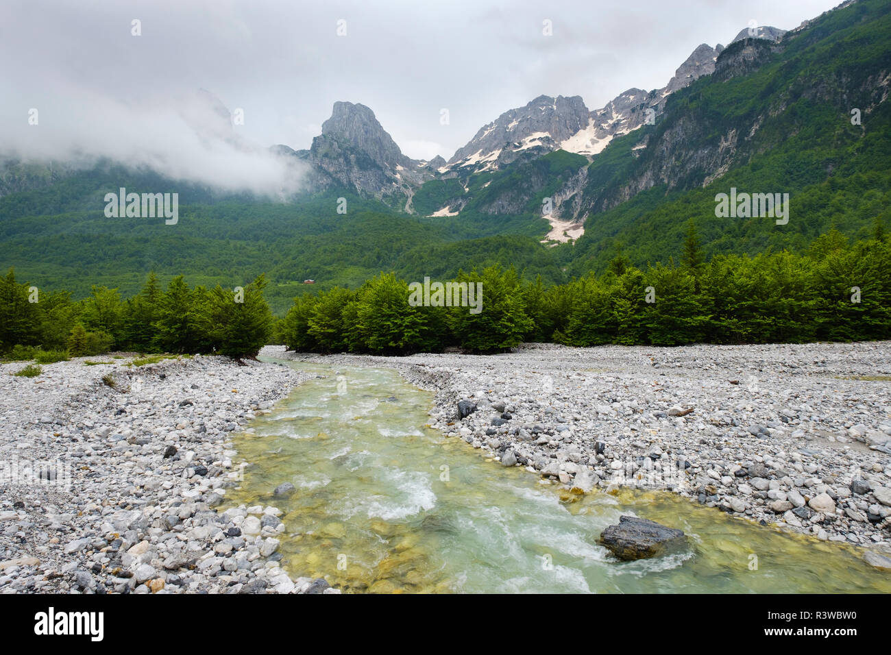 Kukes hi-res stock photography and images - Alamy