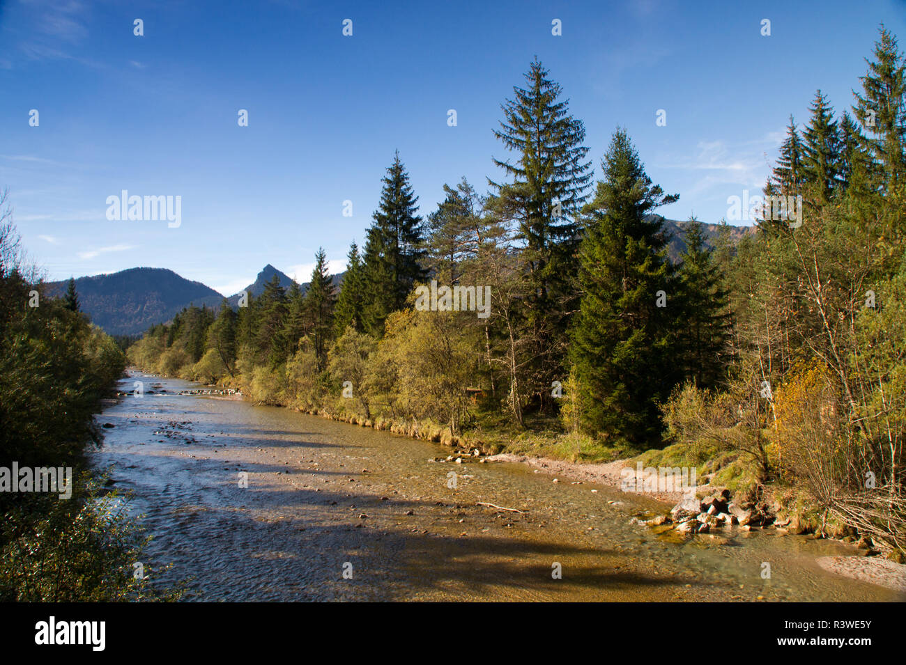 riverside gravel bayern riverbed Stock Photo - Alamy