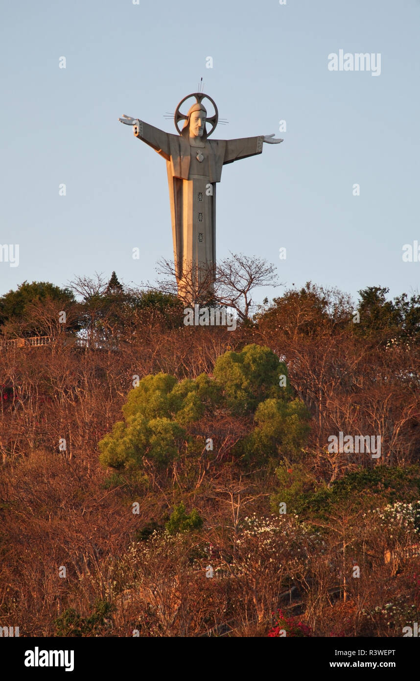 Statue of Jesus Christ Vung Tau. Vietnam Stock Photo - Alamy