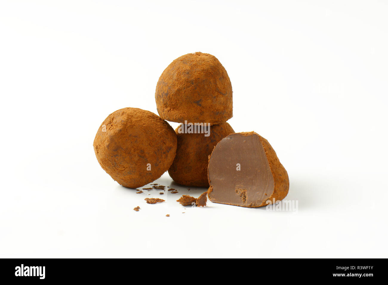 Cocoa dusted chocolate truffles Stock Photo - Alamy