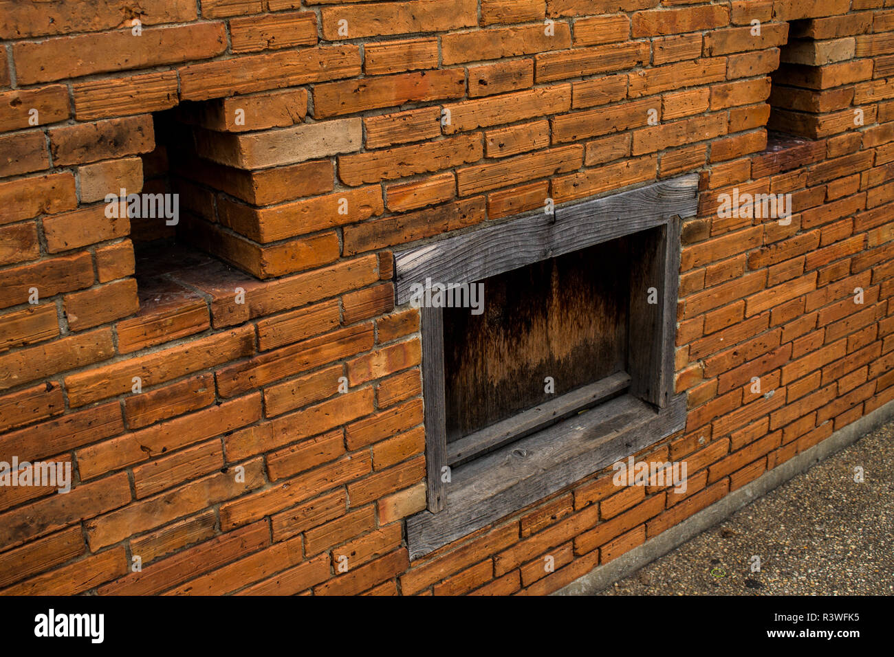 Thapae gate chiang mai hi-res stock photography and images - Alamy