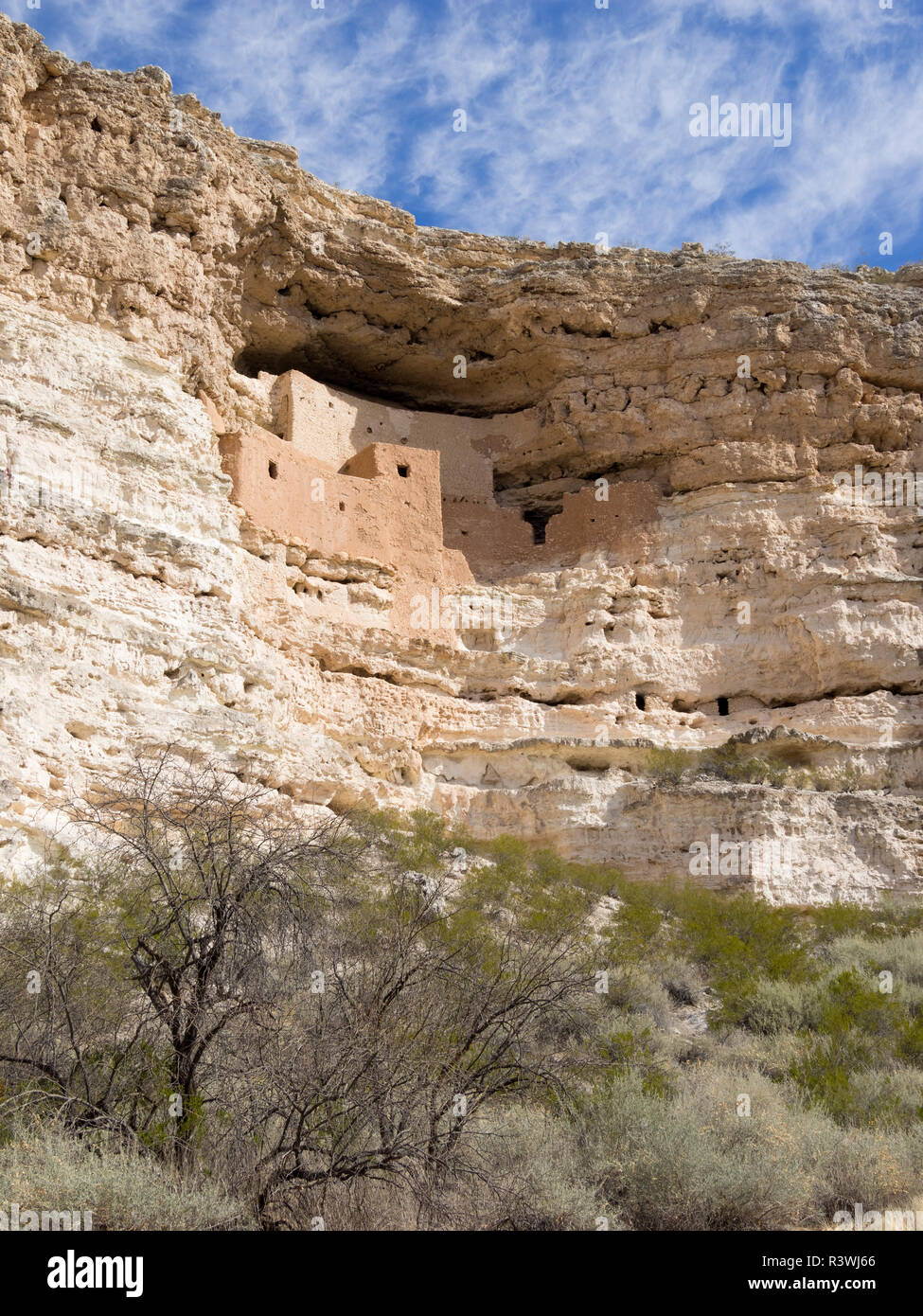 Arizona, Montezuma Castle National Monument, five-story 20 room cliff ...
