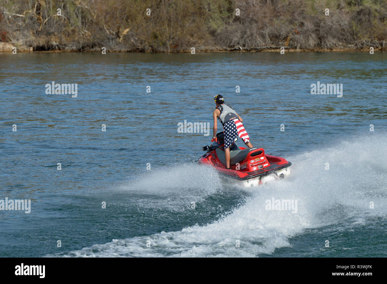 Jet skiing on colorado river hi-res stock photography and images - Alamy