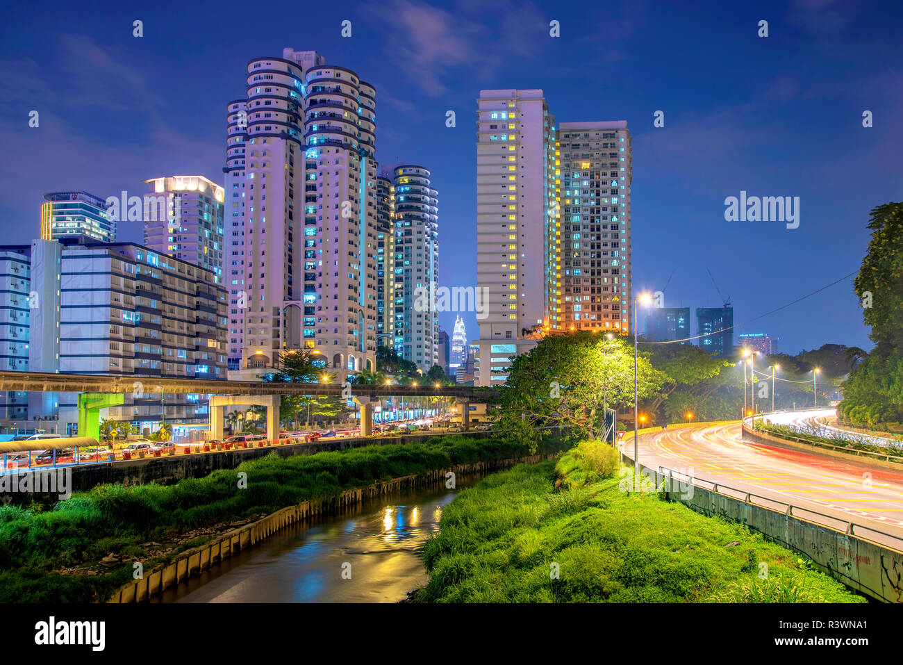 Klang river night in kuala hi-res stock photography and images - Alamy