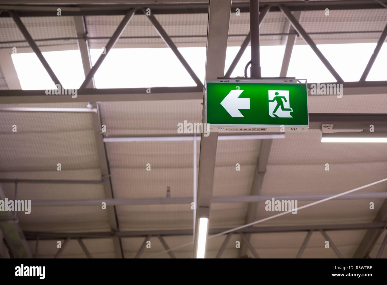 Green Fire Alarm Box High Resolution Stock Photography and Images - Alamy