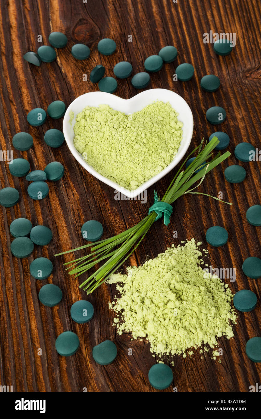 Herbal tablets aerial hi-res stock photography and images - Alamy