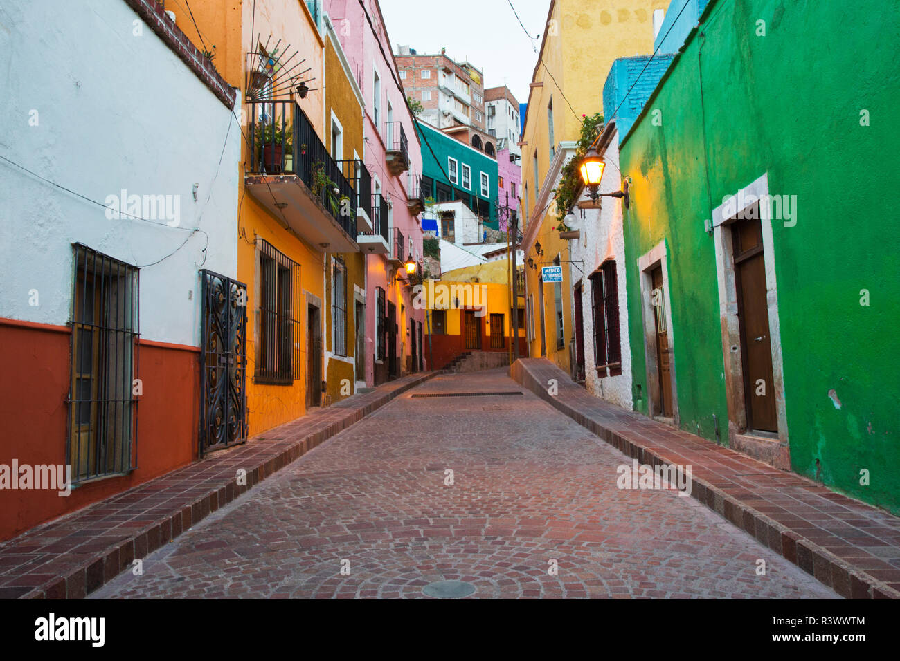 Mexico, Guanajuato, Colorful Back Alley Stock Photo - Alamy