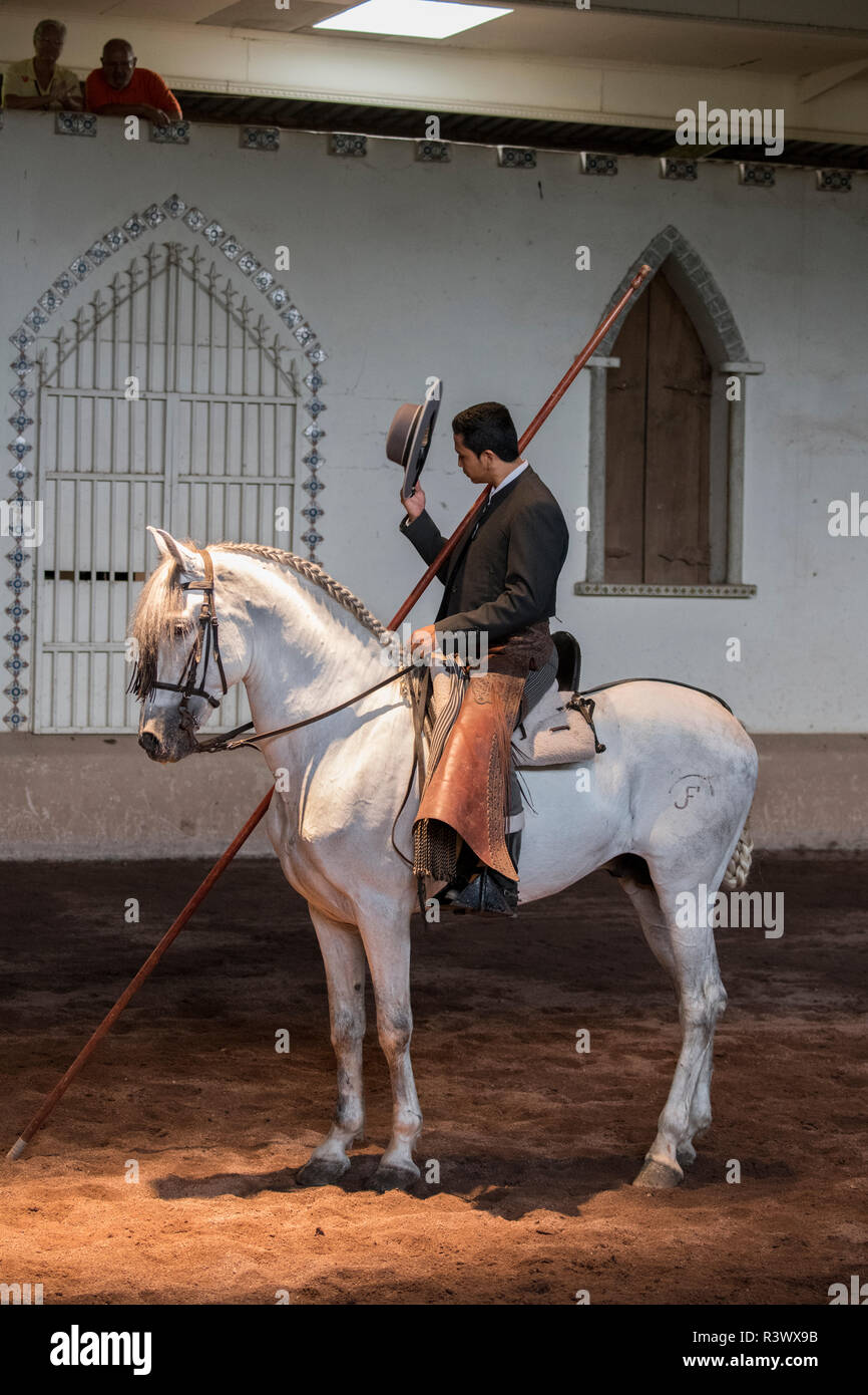 Traditional spanish horseman costume hi-res stock photography and ...