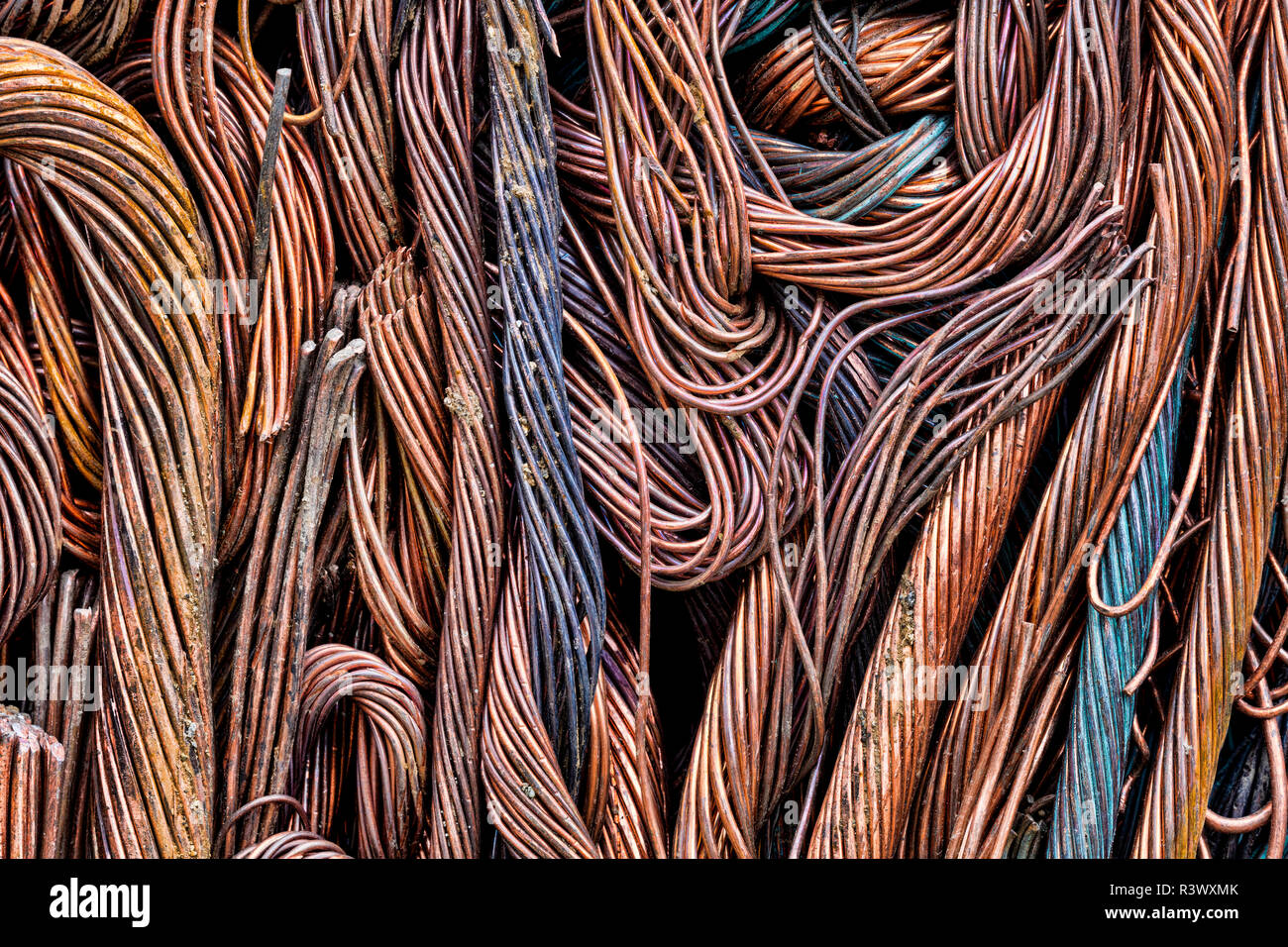 Copper scrap hi-res stock photography and images - Alamy
