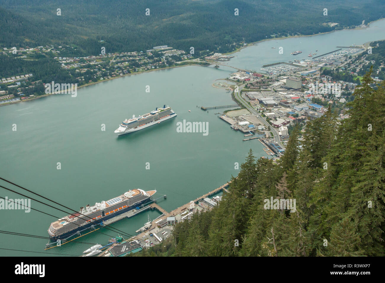 Alaska bridge scenic hi-res stock photography and images - Alamy