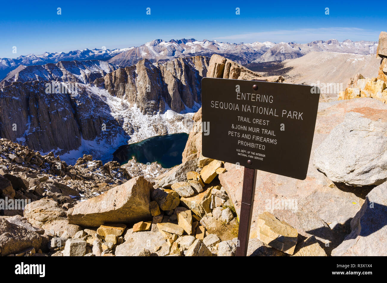 The Mount Whitney Trail at Trail Crest, Sequoia National Park, Sierra ...