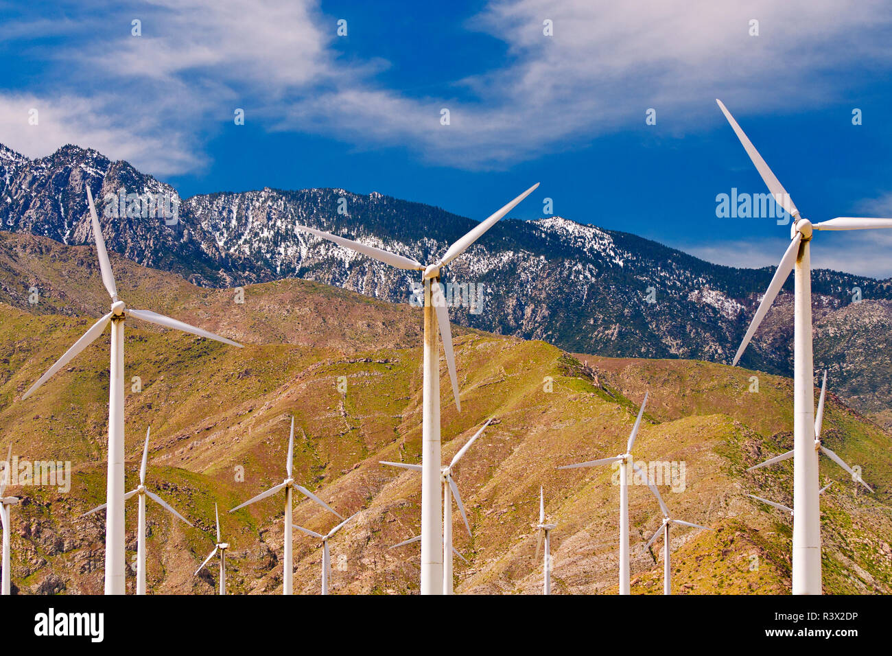 Wind turbines at San Gorgonio Pass Wind Farm under Mount Jacinto, Palm ...