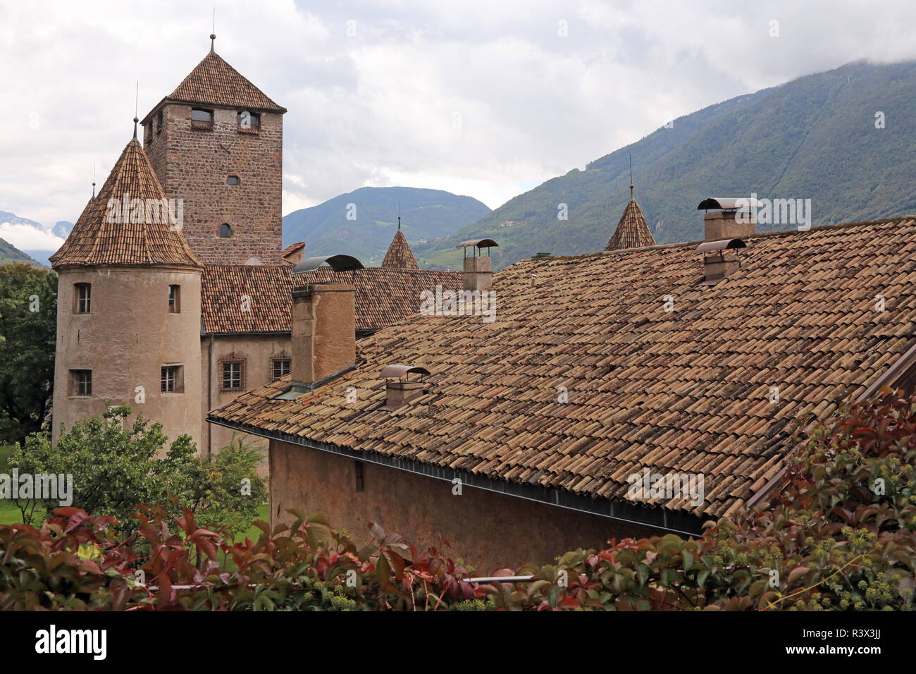 Bolzano mareccio castle hi-res stock photography and images - Alamy