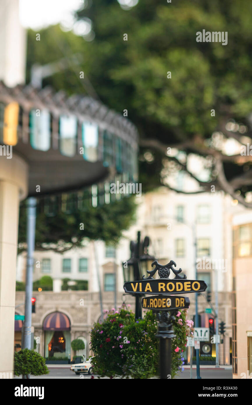 Rodeo Drive shopping district, Beverly Hills, California, USA Stock ...