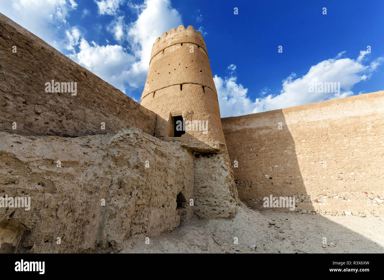 Oman jalan bani bu ali hi-res stock photography and images - Alamy