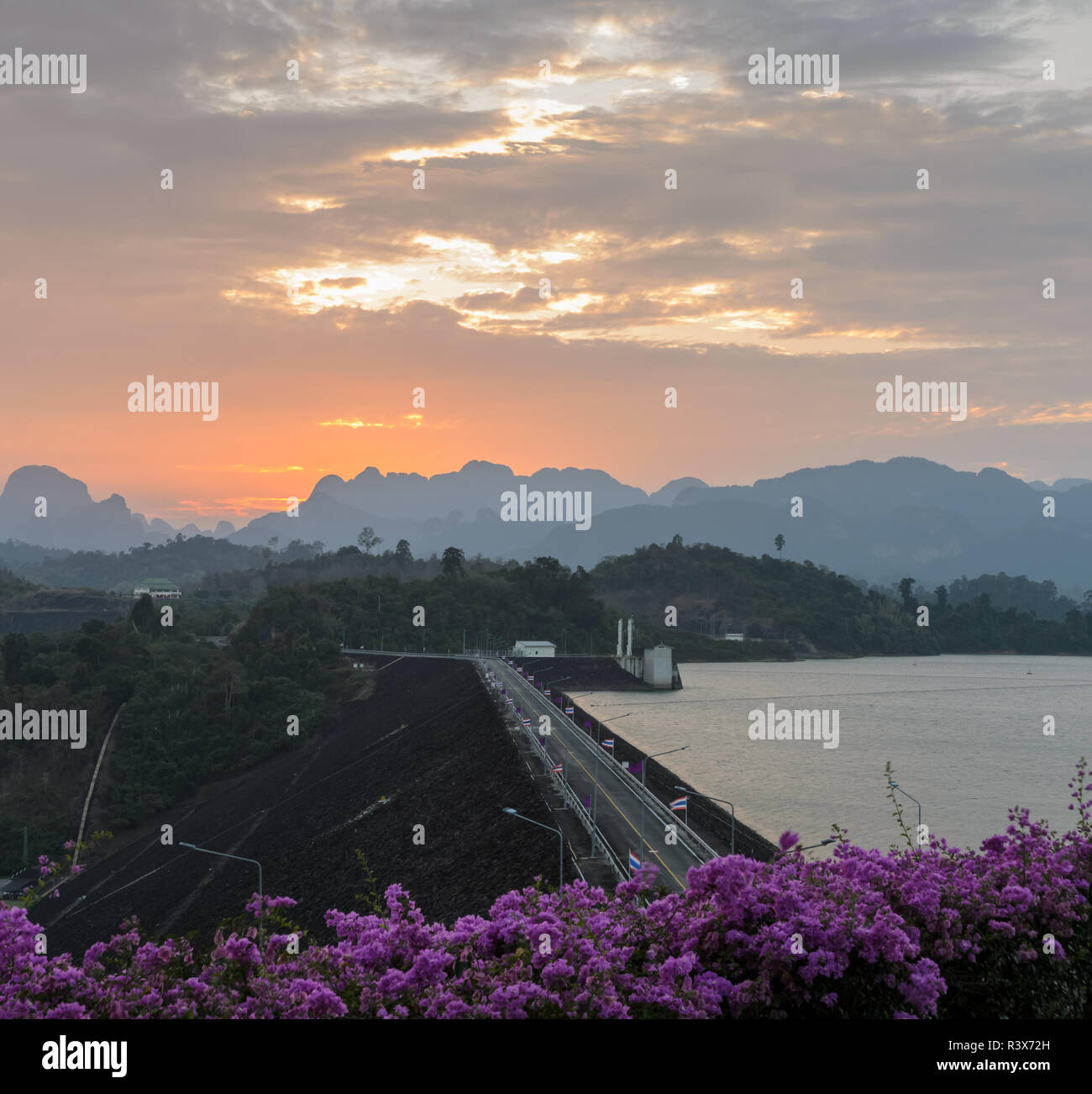 Ratchaprapha Dam in Surat Thani province,Thailand Stock Photo - Alamy