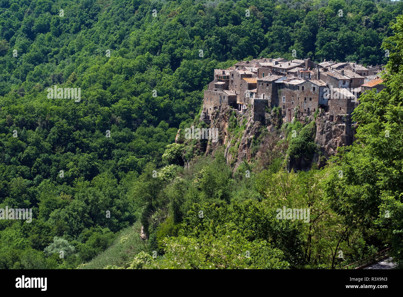 Calcata italy hi-res stock photography and images - Alamy