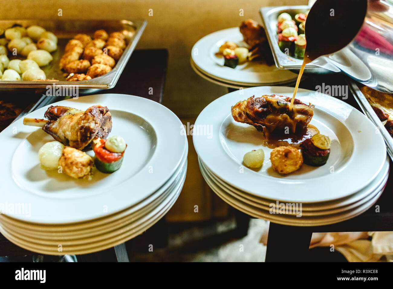 Chef plating menu hi-res stock photography and images - Alamy