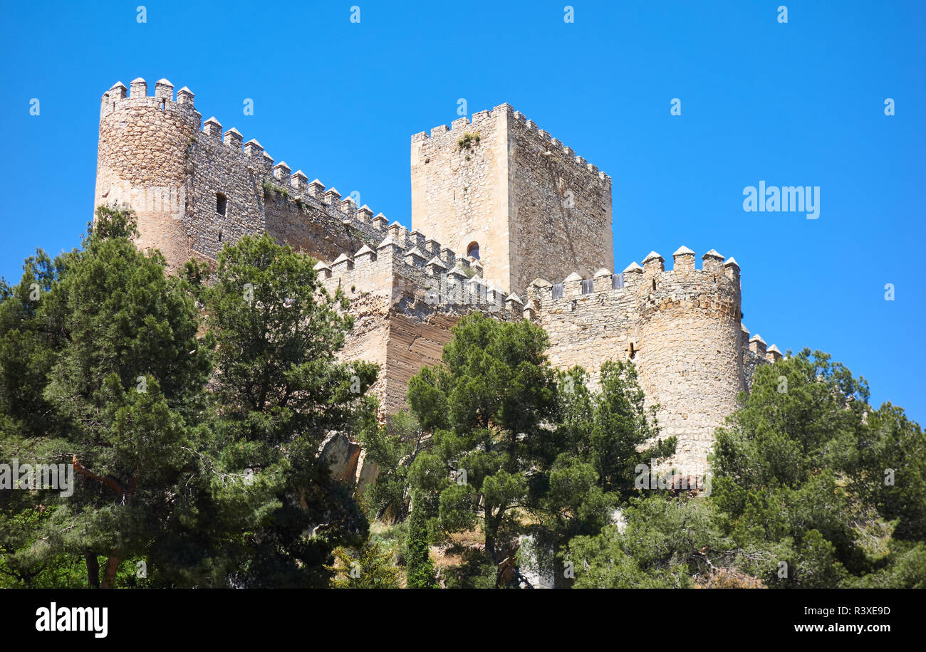 Almansa castle albacete hi-res stock photography and images - Alamy