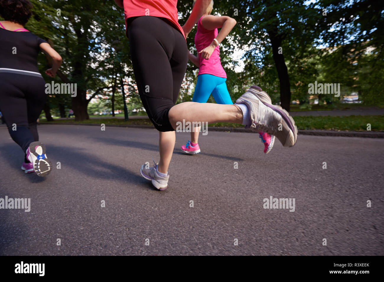 people group jogging Stock Photo - Alamy