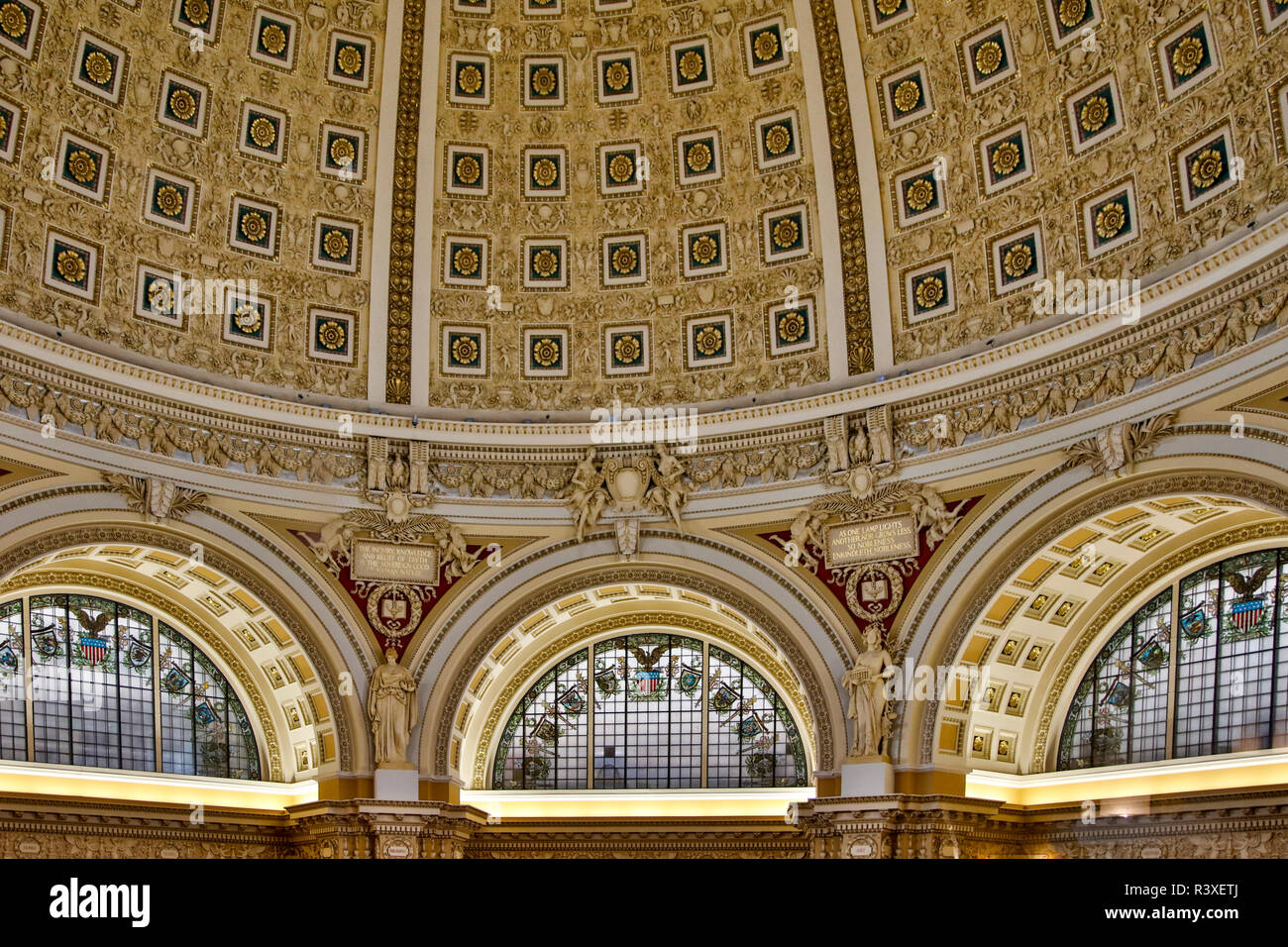 Ceiling great hall library congress hi-res stock photography and images ...