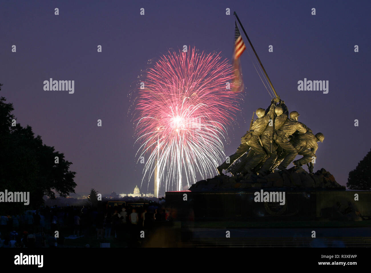 Capitol building washington dc fireworks hi-res stock photography and ...
