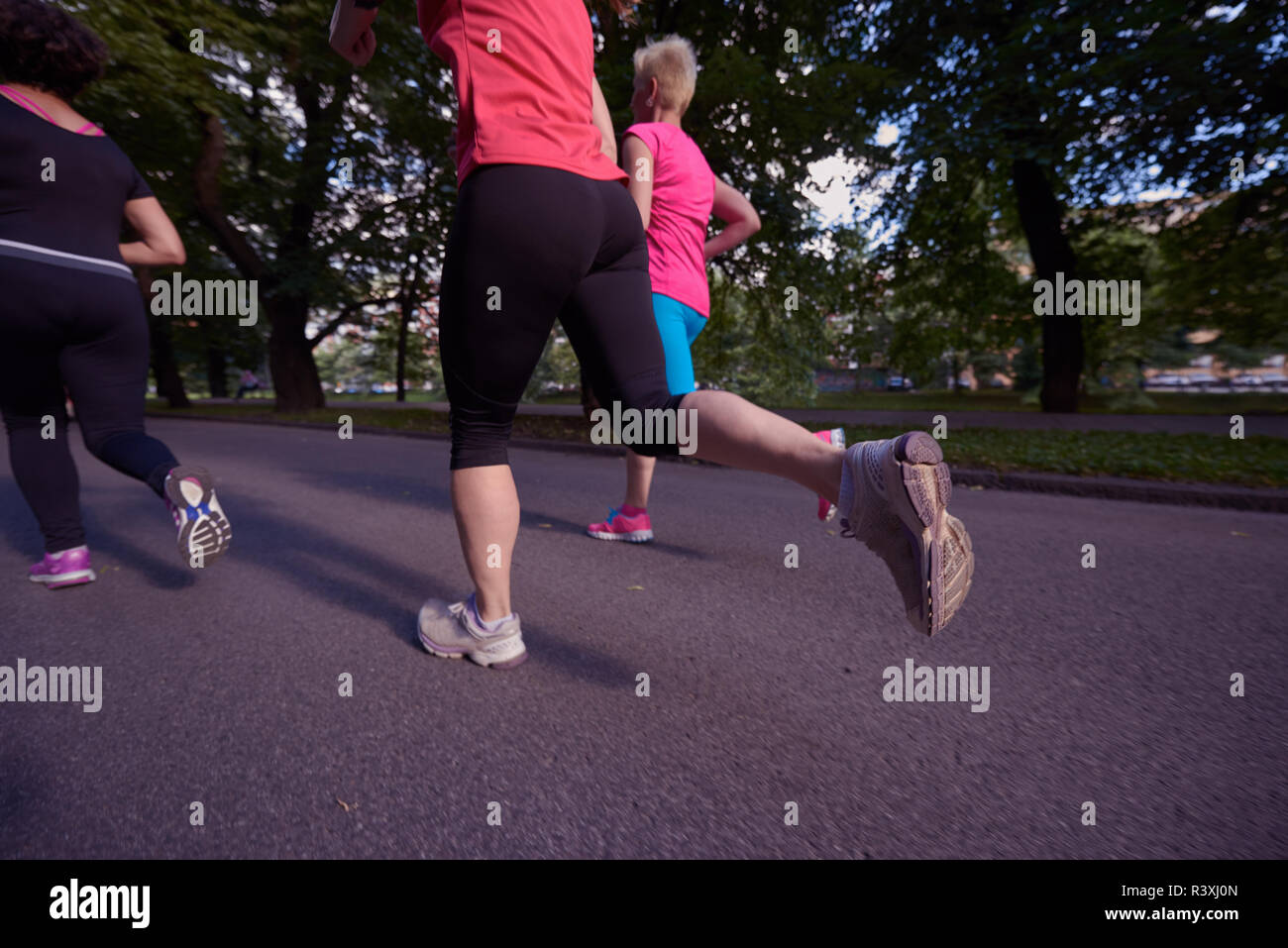 people group jogging Stock Photo - Alamy