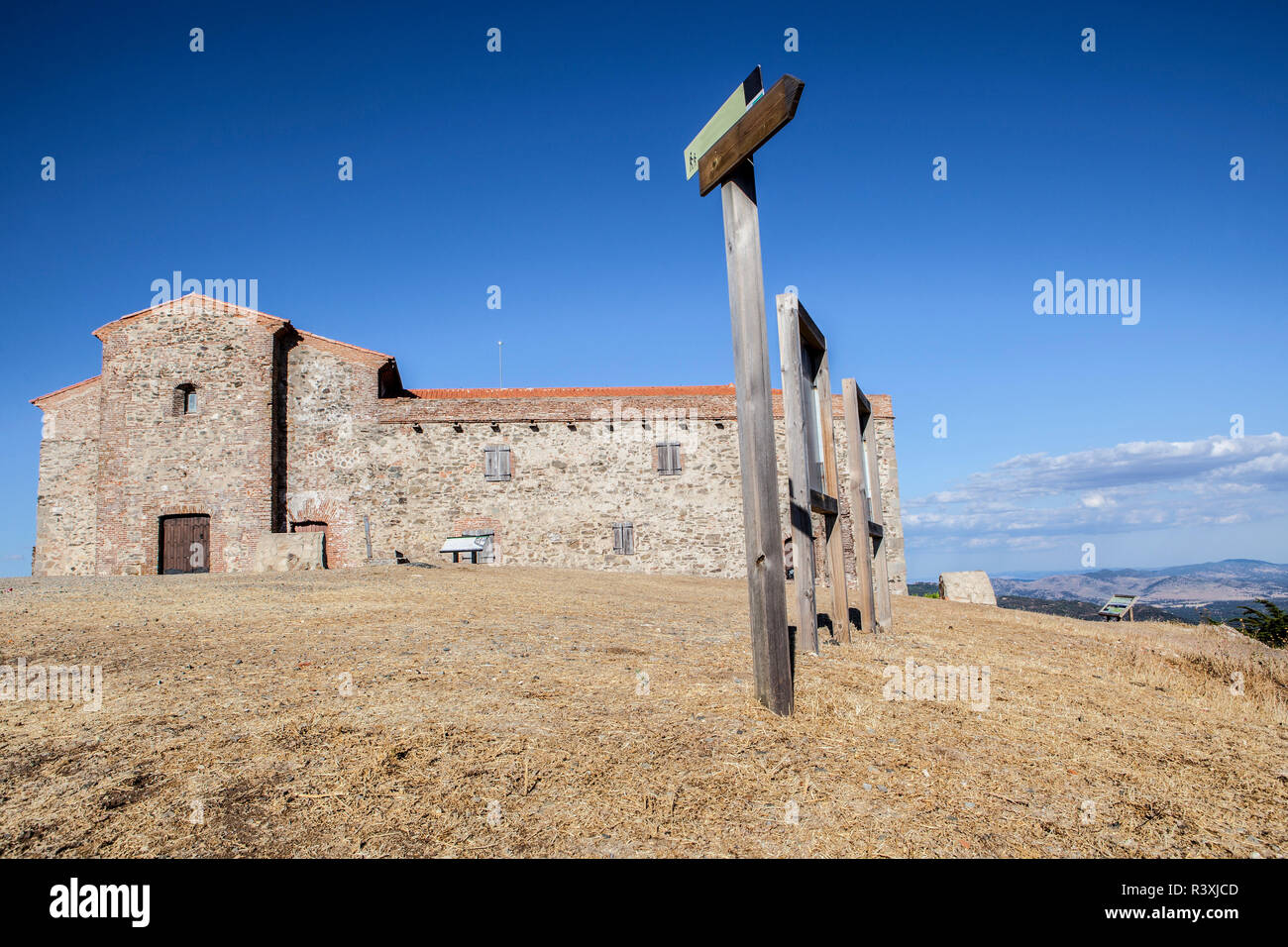 Tentudia monastery path signs Stock Photo - Alamy