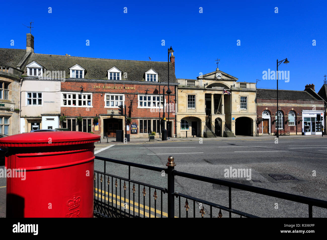 Town centre view, Town Hall, Bourne town; Lincolnshire; England; UK ...