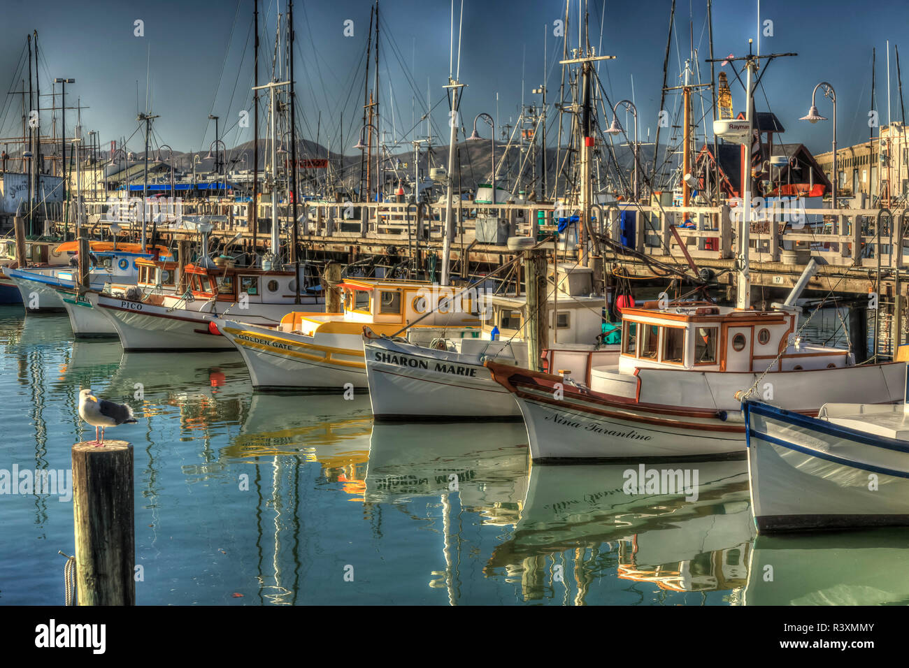 Fishermens terminal hi-res stock photography and images - Alamy