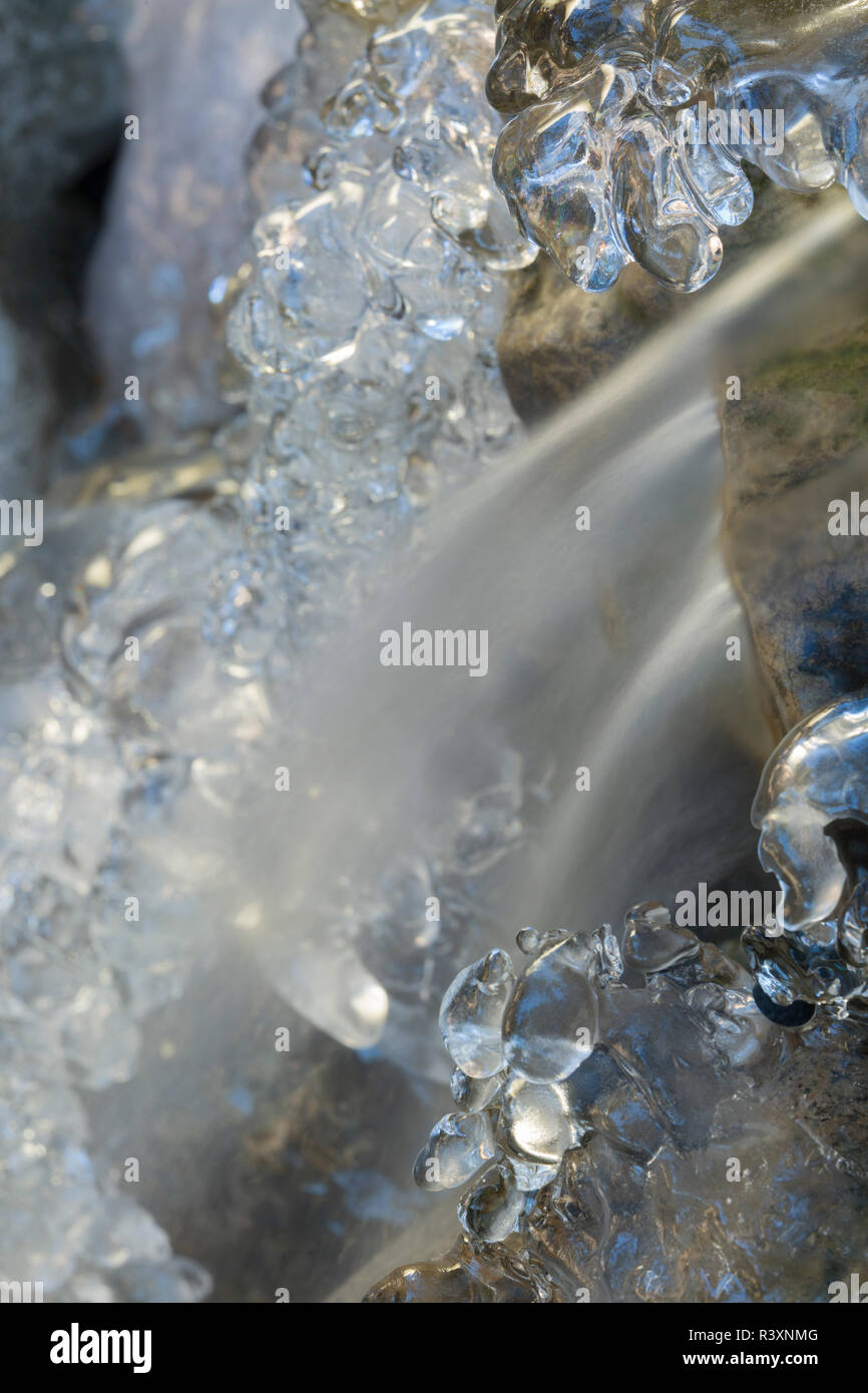 Ice on waterfall hi-res stock photography and images - Alamy