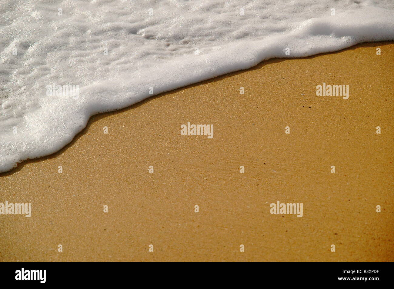 Golden flow wavy design hi-res stock photography and images - Alamy