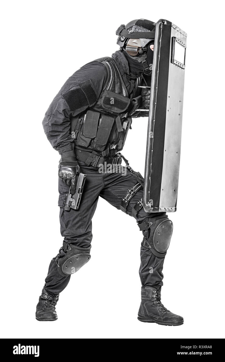 SWAT officer with ballistic shield Stock Photo - Alamy