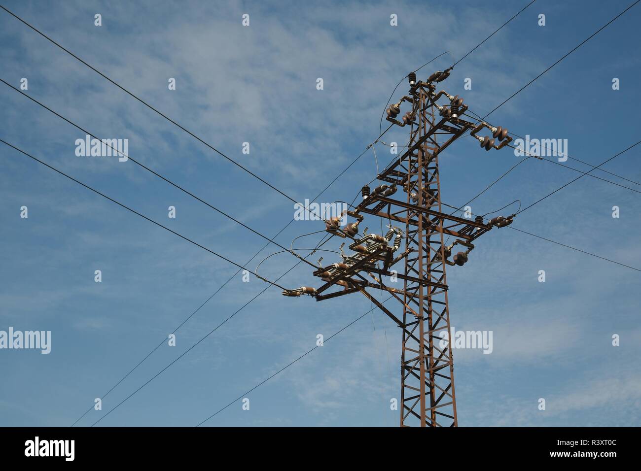 Messy phone lines hi-res stock photography and images - Alamy