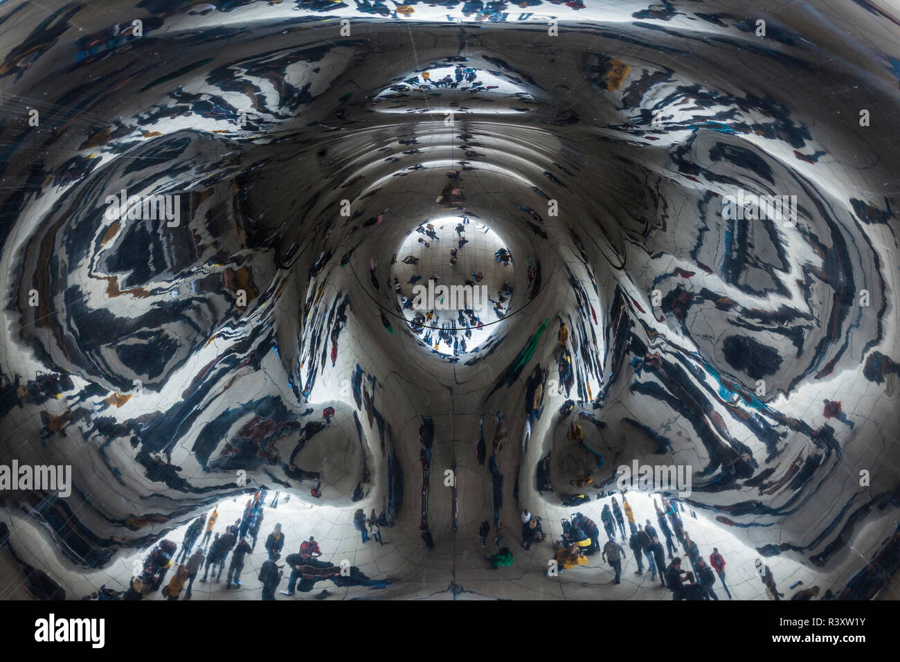 Cloud Gate, Millennium Park, Chicago, Illinois, USA Stock Photo - Alamy