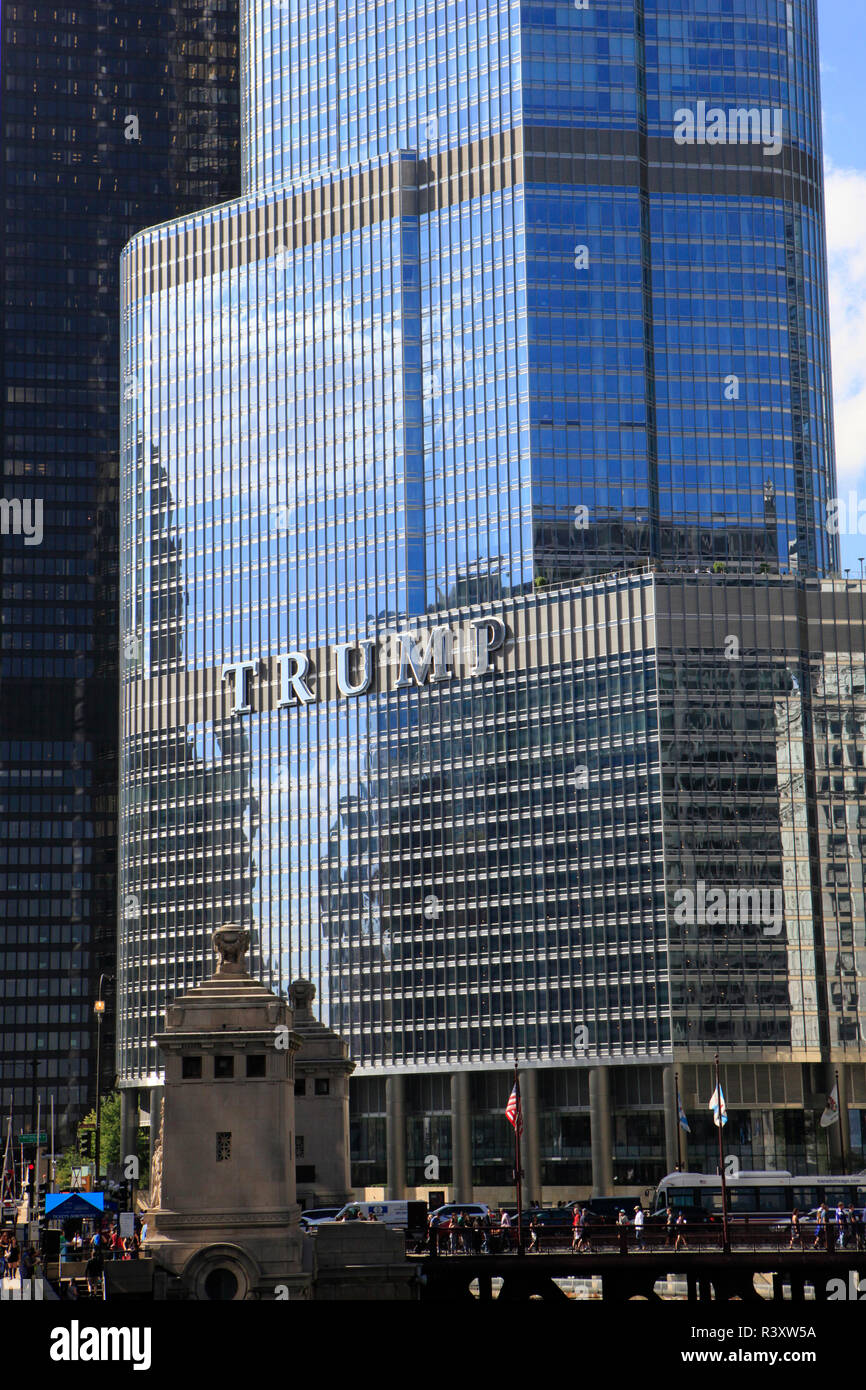 The Trump building in Chicago, Illinois Stock Photo - Alamy