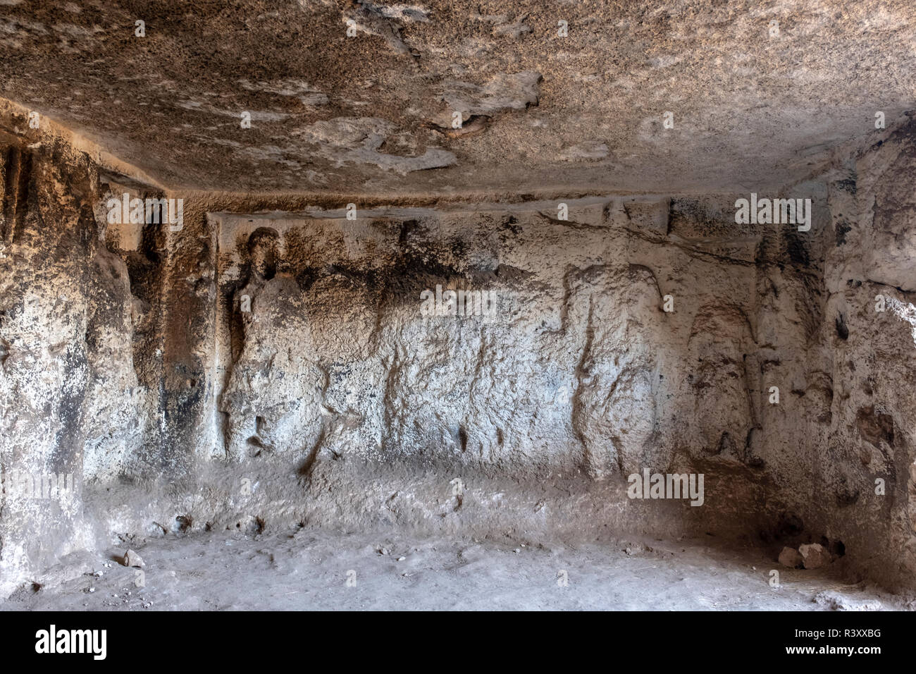 Views of the underground chamber located below the temple of Sin and ...
