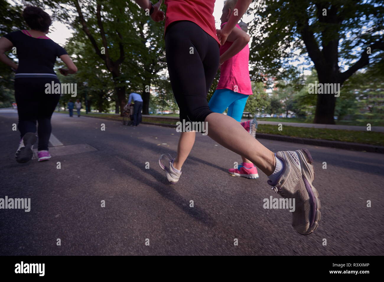 people group jogging Stock Photo - Alamy