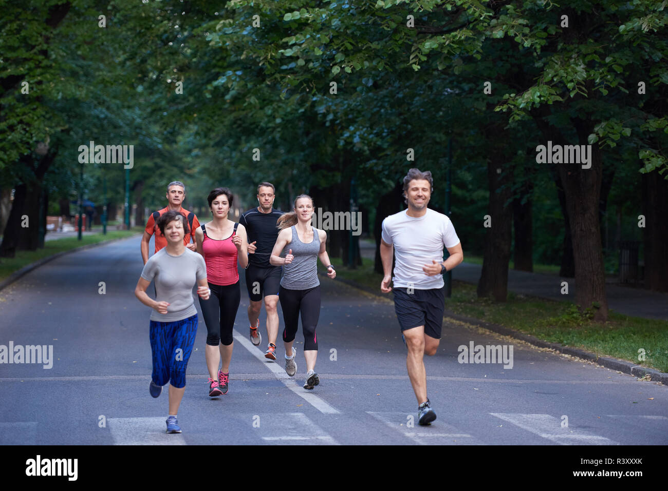 people group jogging Stock Photo - Alamy
