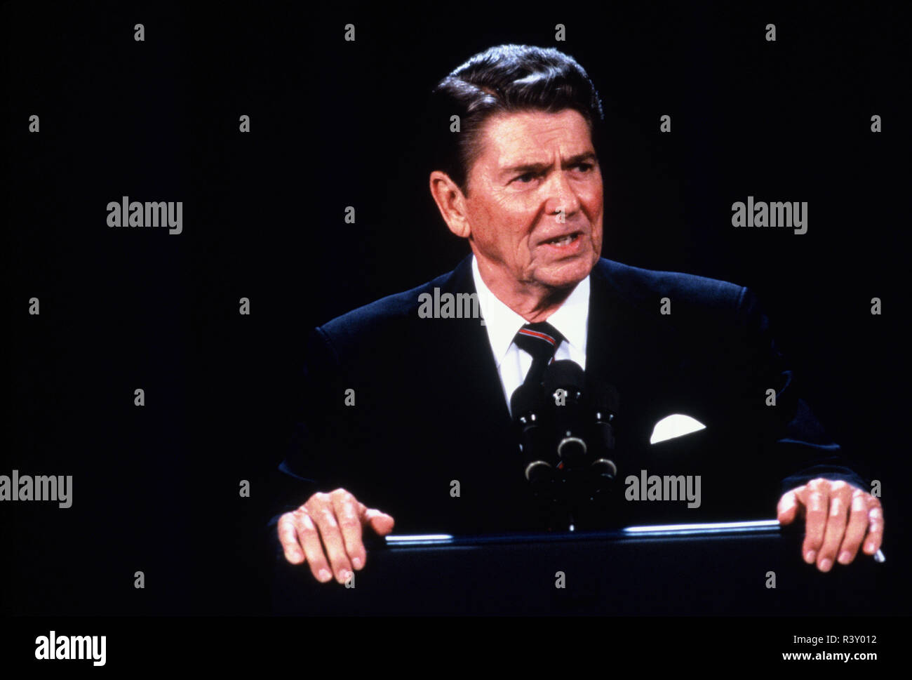 Ronald reagan 1984 election hi-res stock photography and images - Alamy