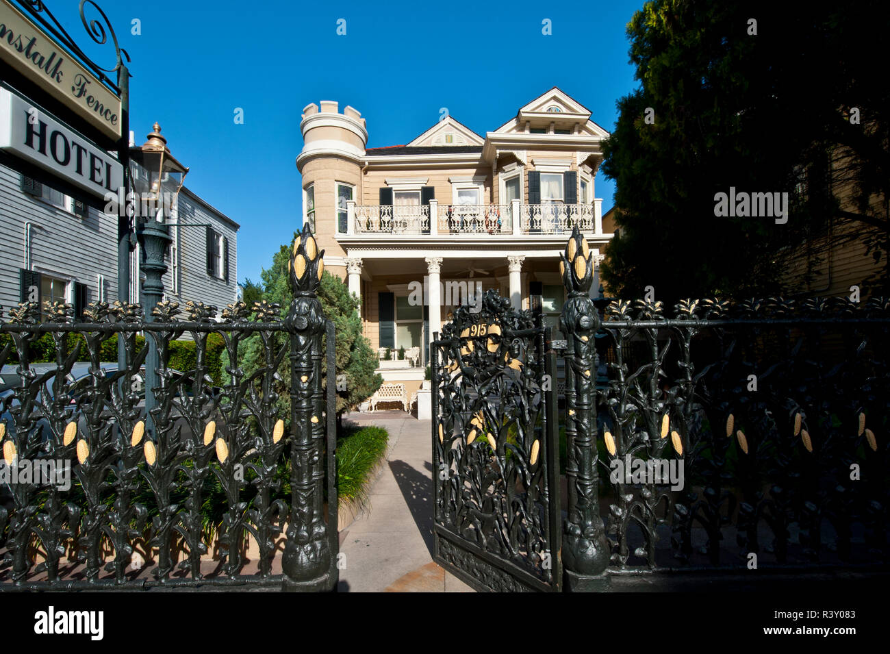 New orleans cornstalk fence hi-res stock photography and images - Alamy