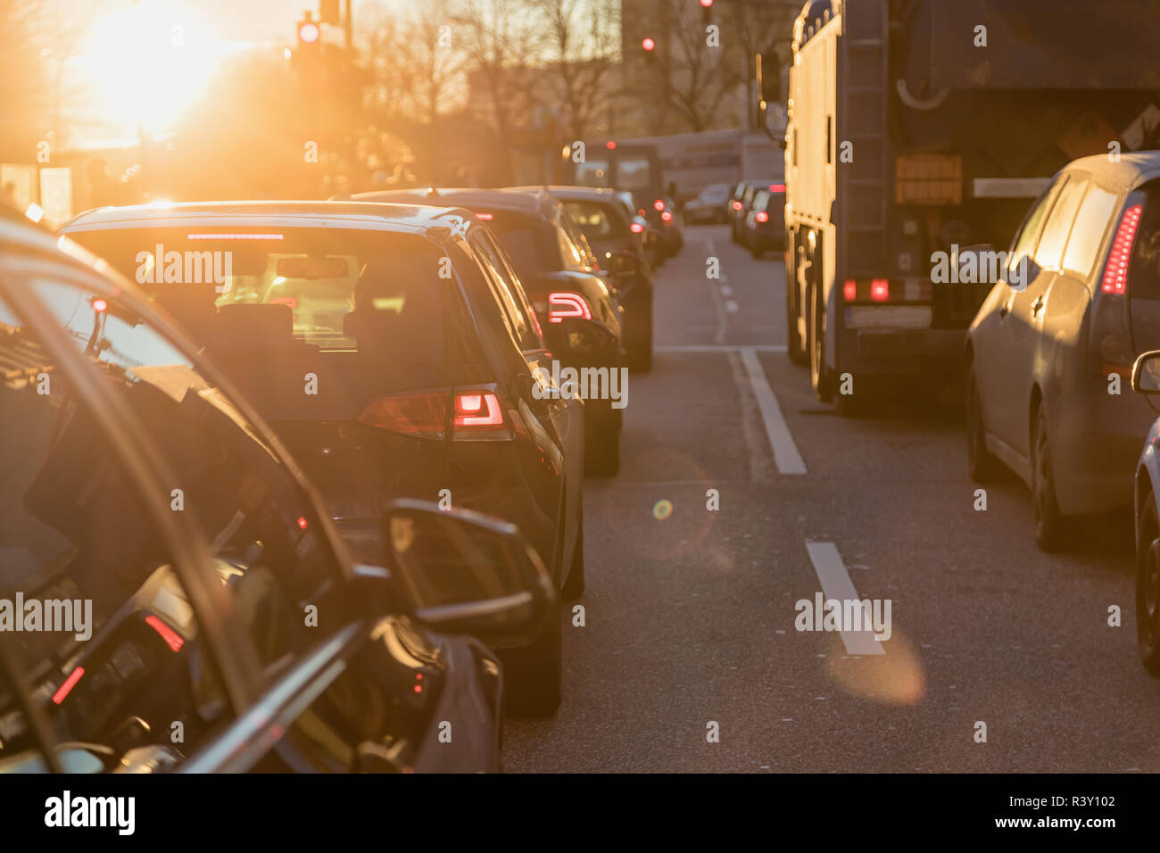 Early morning traffic jam hi-res stock photography and images - Alamy