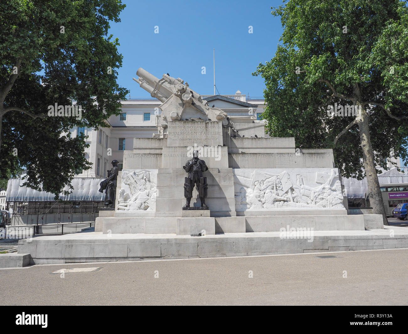 Royal artillery memorial in London Stock Photo - Alamy
