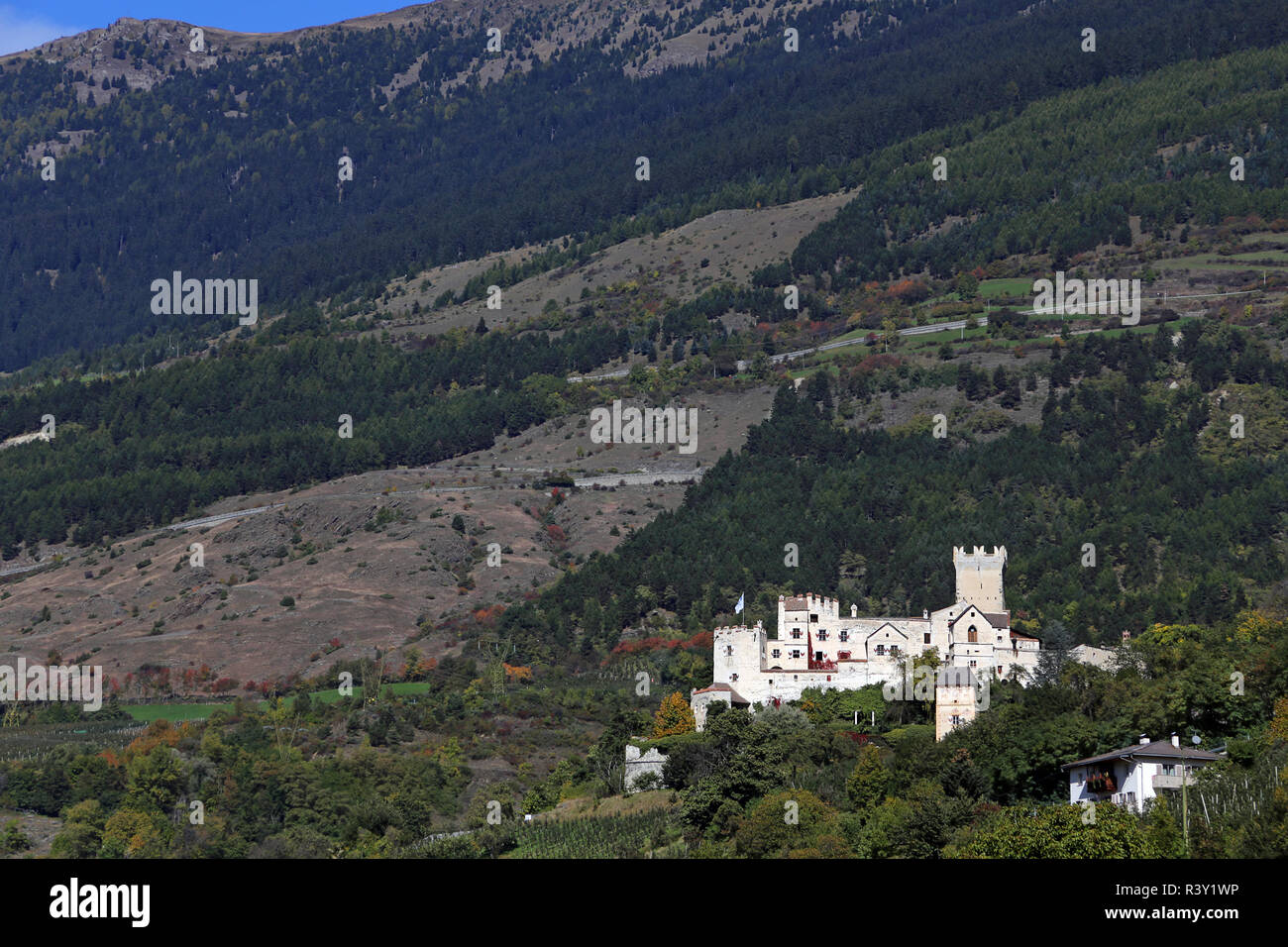 Coira castle hi-res stock photography and images - Alamy
