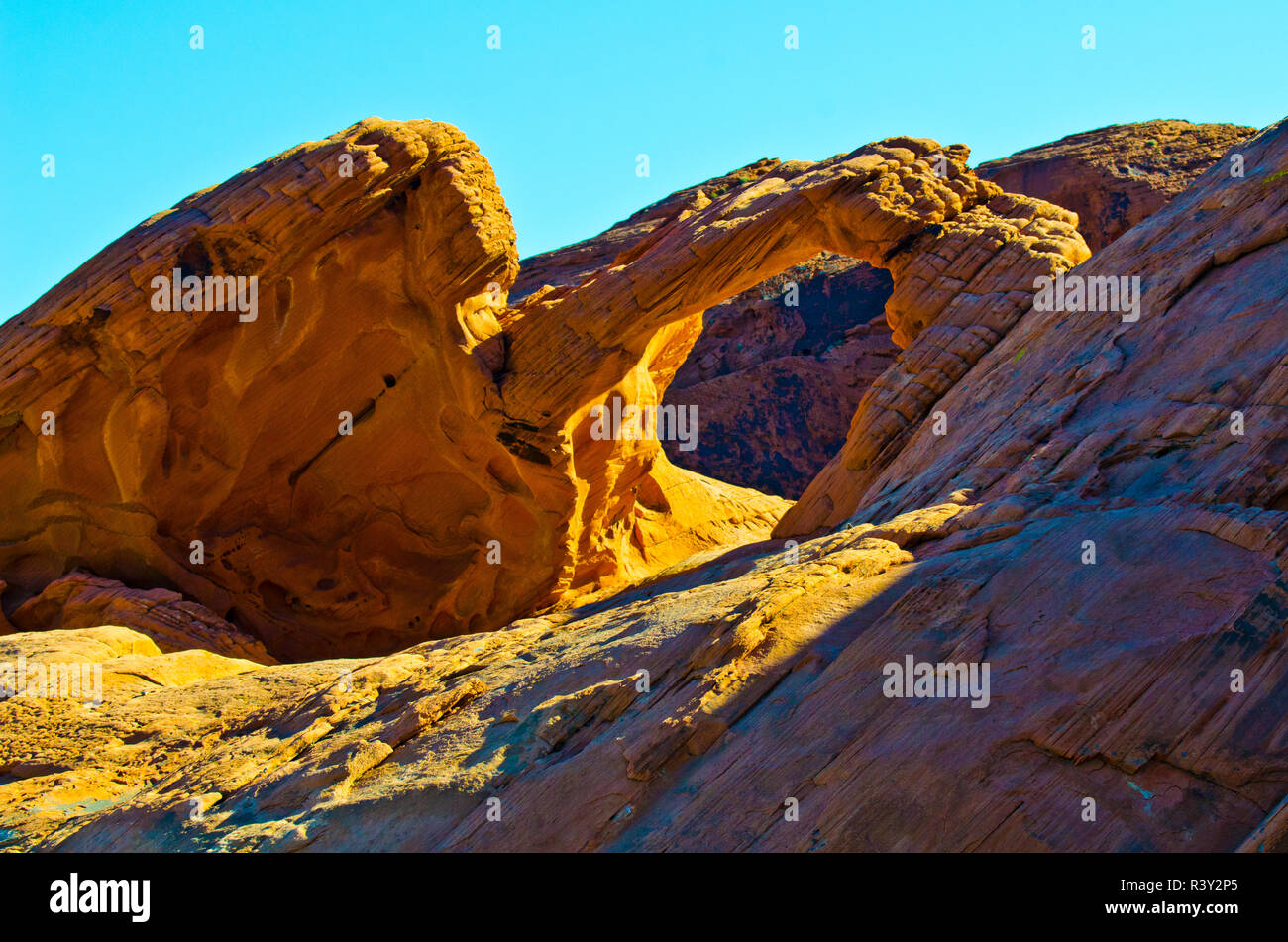 Fire state park arch hi-res stock photography and images - Alamy