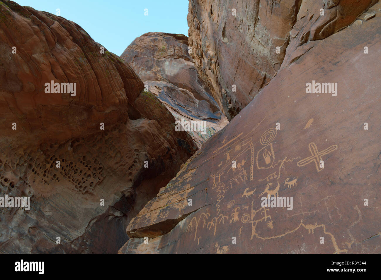 USA, Nevada. Valley of Fire State Park, Petroglyphs at Atlatl Rock ...